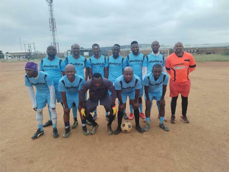 Bazingeli leave Ingqayizele | African Reporter