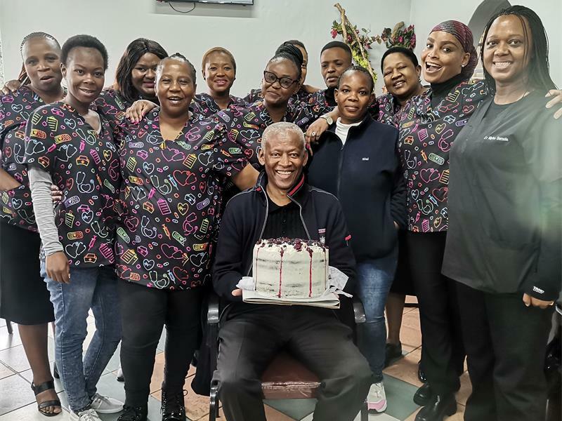Local icon celebrated | African Reporter