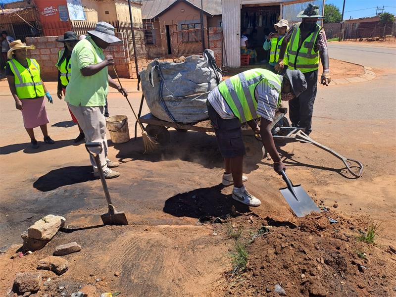 Frustrated Langaville residents create forum | African Reporter