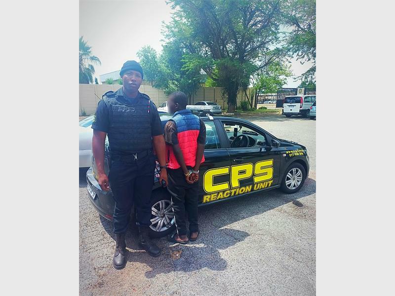 Security guards apprehend thief in Brackenhurst | Alberton Record