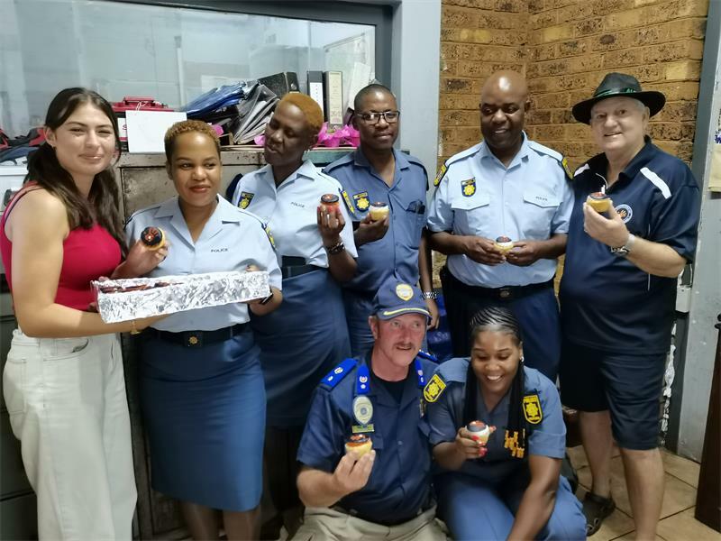 Alberton se Solidariteit Helpende Hand-tak bederf SAPD op Valentynsdag ...