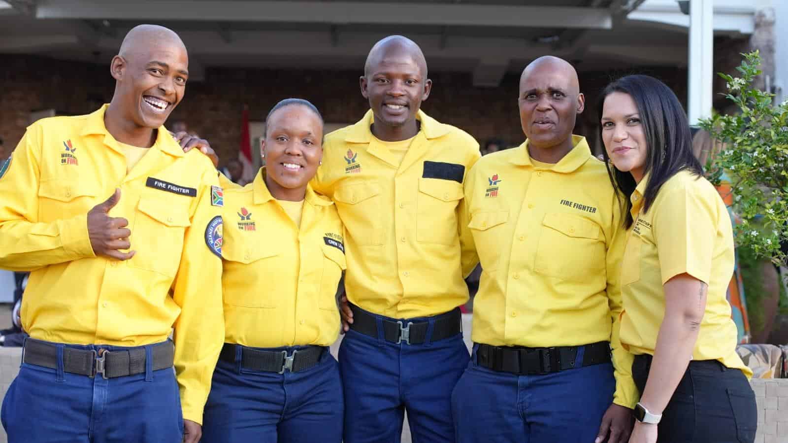 SA firefighters thanked for assisting in combating wildfires in Canada ...
