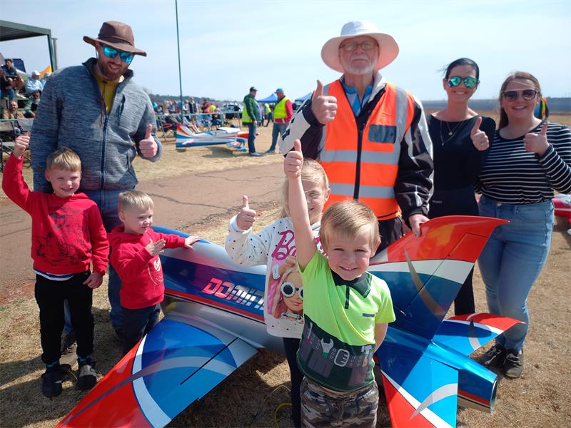 Barnstormers air show thrills crowds with daring model aircraft stunts ...
