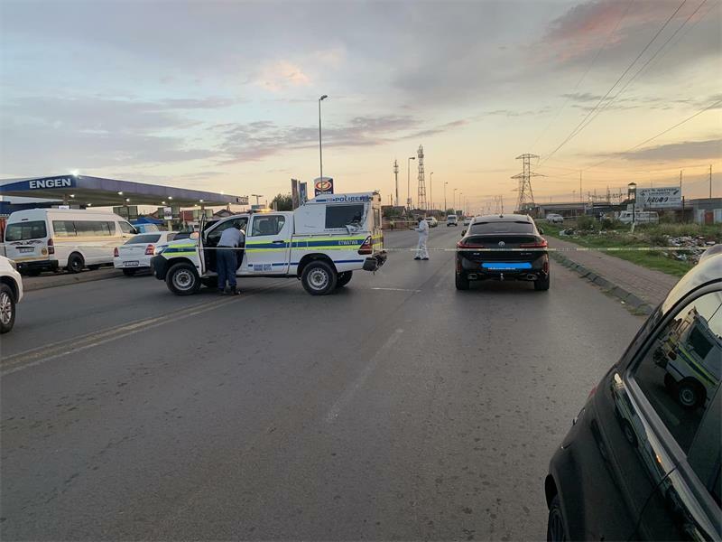 Man shot dead, vehicle hijacked by ATM bombers in Etwatwa | Benoni City Times