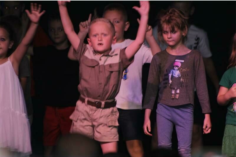 WATCH: Kid’s dance moves go viral | Benoni City Times