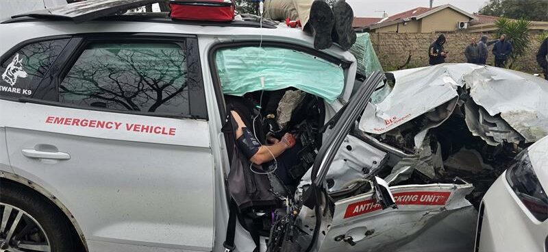First responder injured in car accident | Benoni City Times
