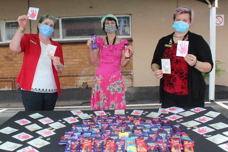 Huis Dien Bothma se inwoners bederf op Valentynsdag | Boksburg Advertiser