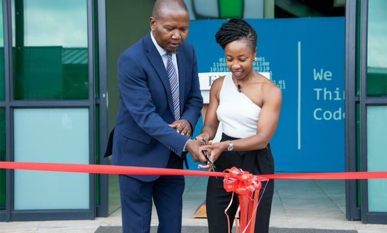 WeThinkCode_ partners with Ekurhuleni West TVET College to offer skills to unemployed youth ...