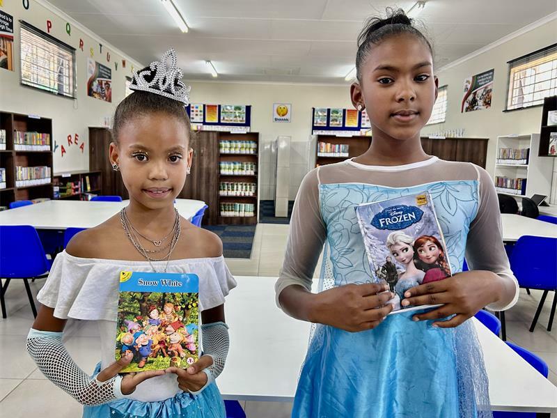 Lakeside Primary School boasts new library | Boksburg Advertiser