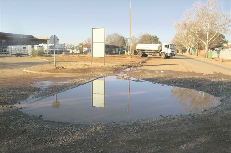 Carletonville's biggest potholes in front of municipal buildings ...