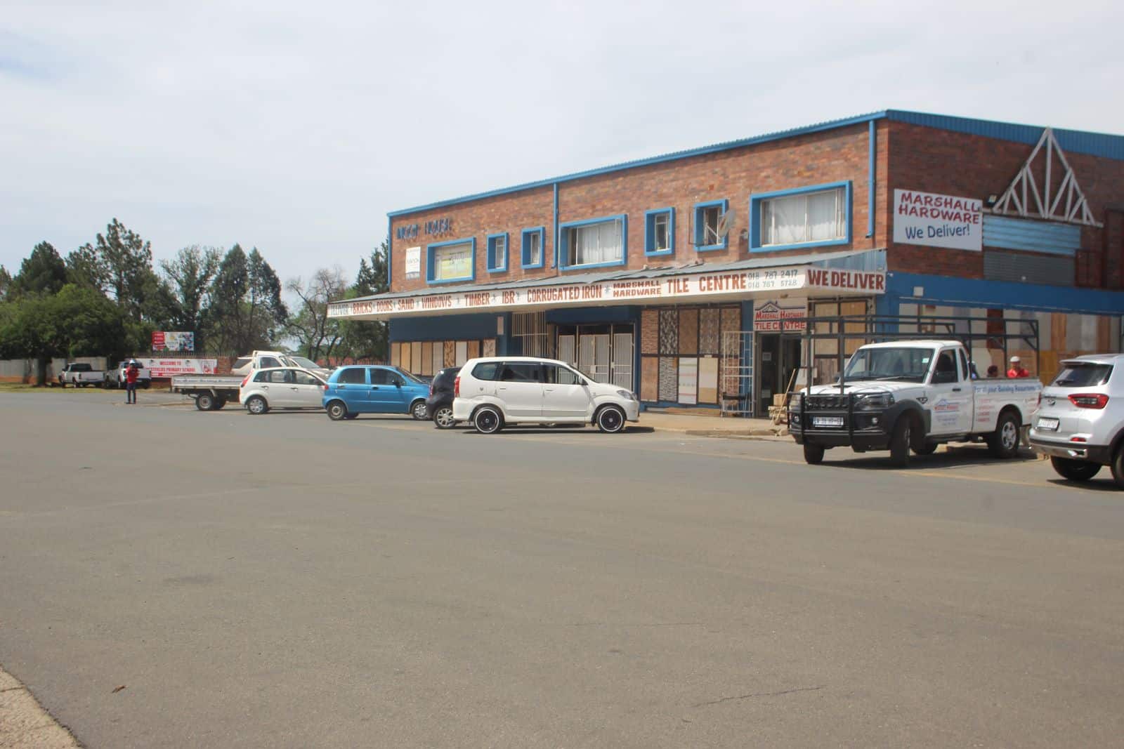 Robbers strike in Carletonville CBD | Carletonville Herald