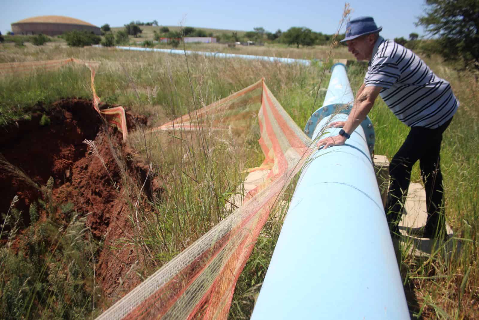 Sinkholes threaten water supply in Carletonville area as Merafong ...