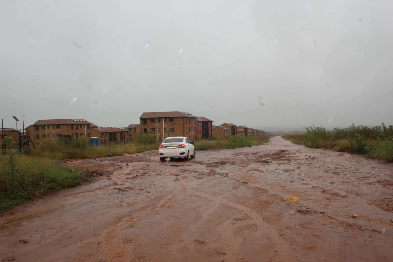 Elijah Barayi drivers struggle on bad access roads | Carletonville Herald