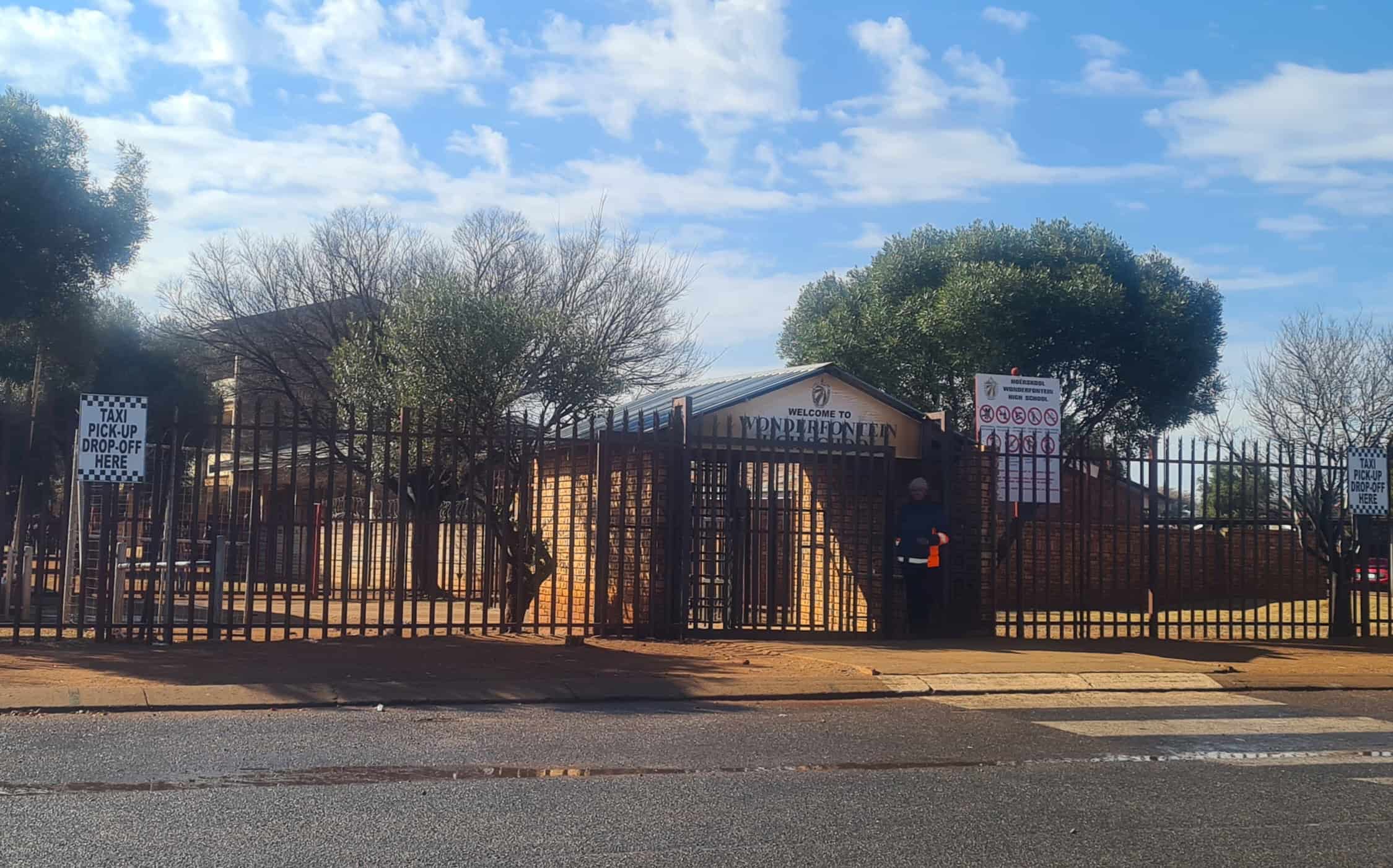 Various centres available to help register Grade 1 and Grade 8 learners ...