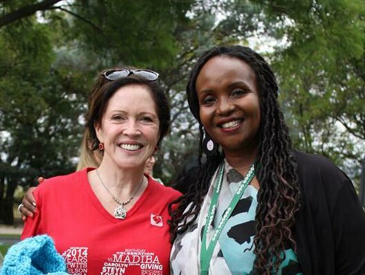 'Knitwits' meet for a knit-a-thon | Fourways Review