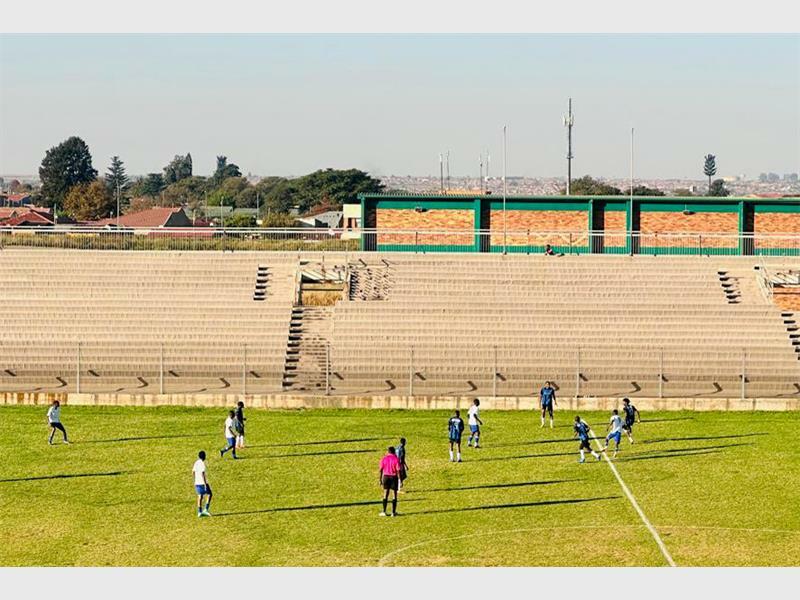 Cambridge FC climbs up the log | Heidelberg Nigel Heraut