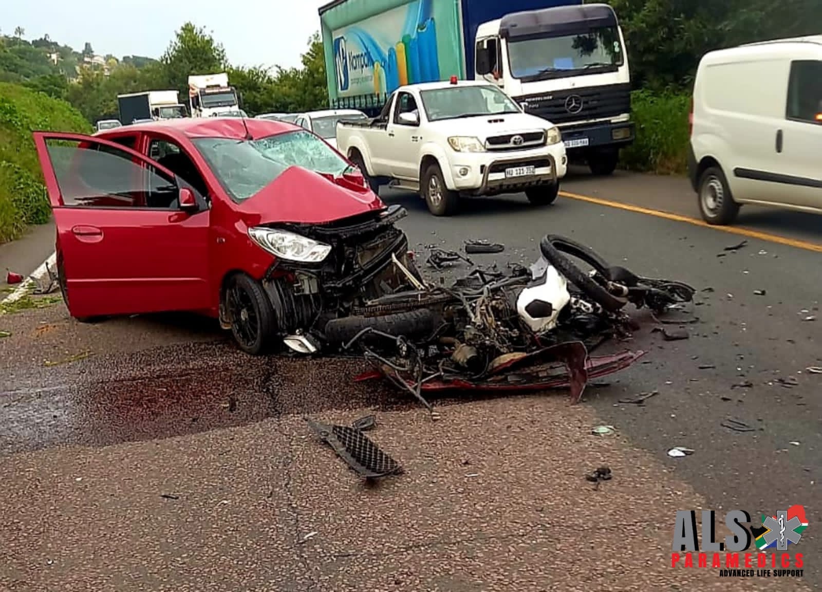 Biker killed in horrific M7 accident | Highway Mail