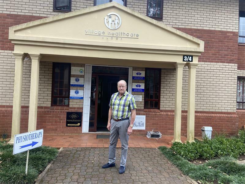 Kloof dedicated doctor retires | Highway Mail