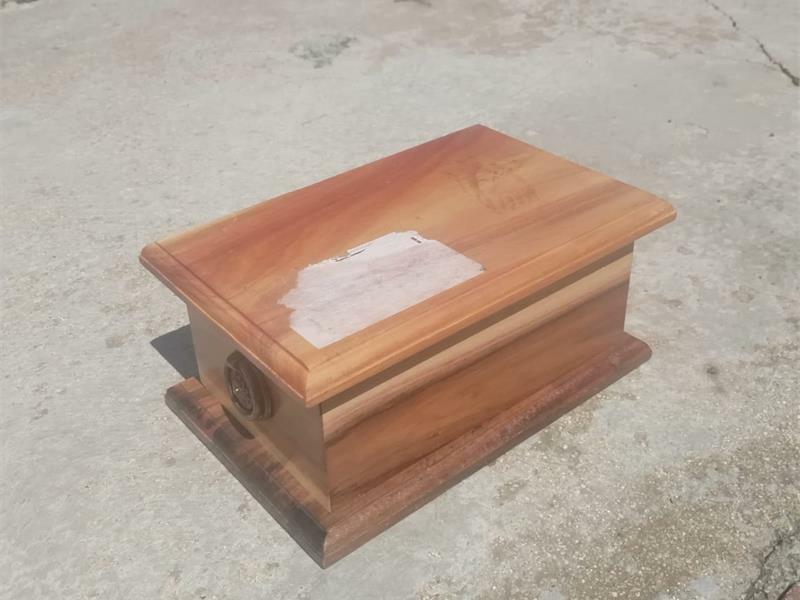 Help SAPS return box of ashes to owner | Kempton Express