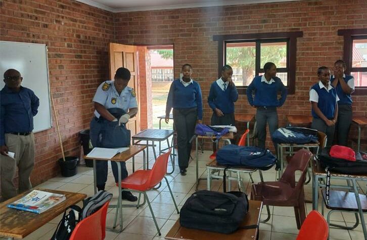 Kempton Park SAPS conduct school safety programme | Kempton Express
