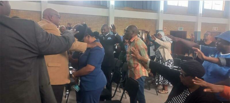 SAPS holds prayer session in Thembisa | Kempton Express