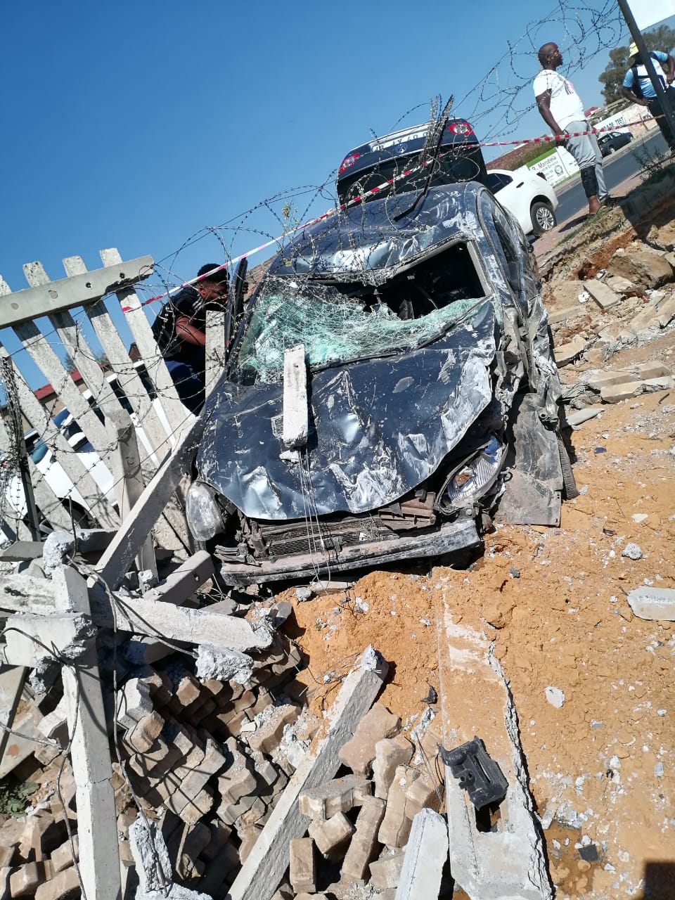 Six injured in crash, ‘tipsy’ driver arrested | Kempton Express