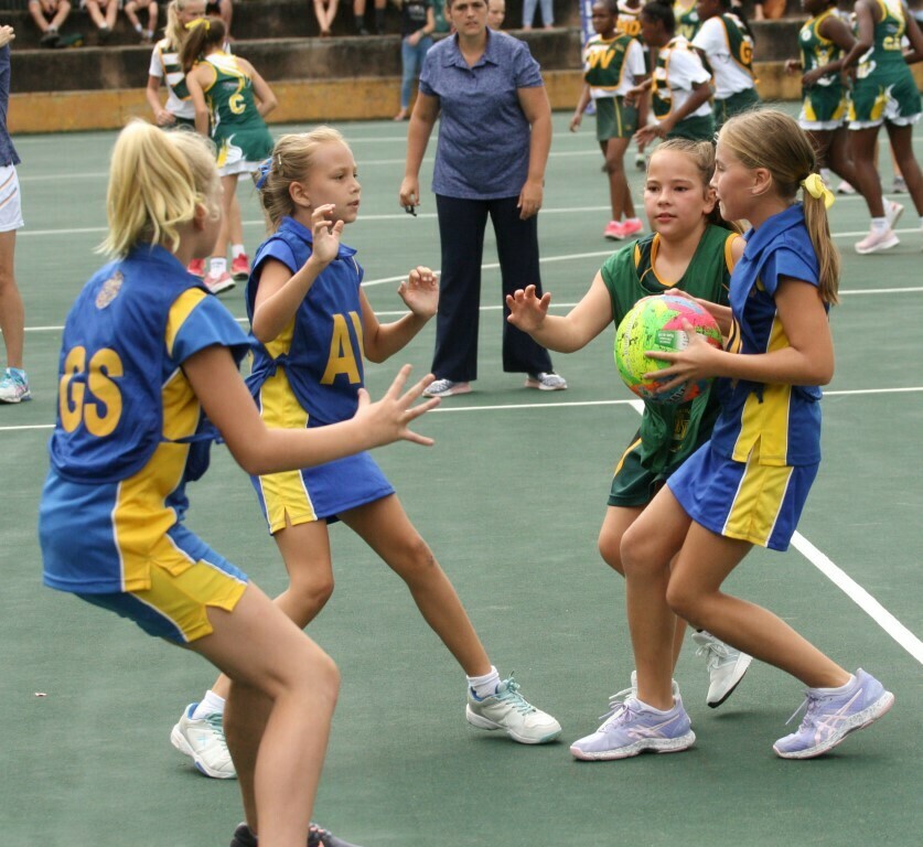 In photos: Thrilling action on Laerskool Nelspruit and Laerskool ...