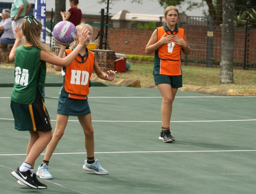 In photos: Thrilling action on Laerskool Nelspruit and Laerskool ...