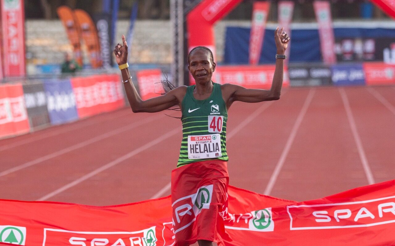 Veteran wins SPAR race in world-class time | Lowvelder