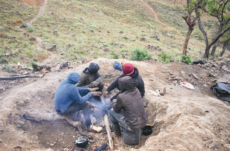 Illegal mining destroys Sabie River valley ecology | Lowvelder