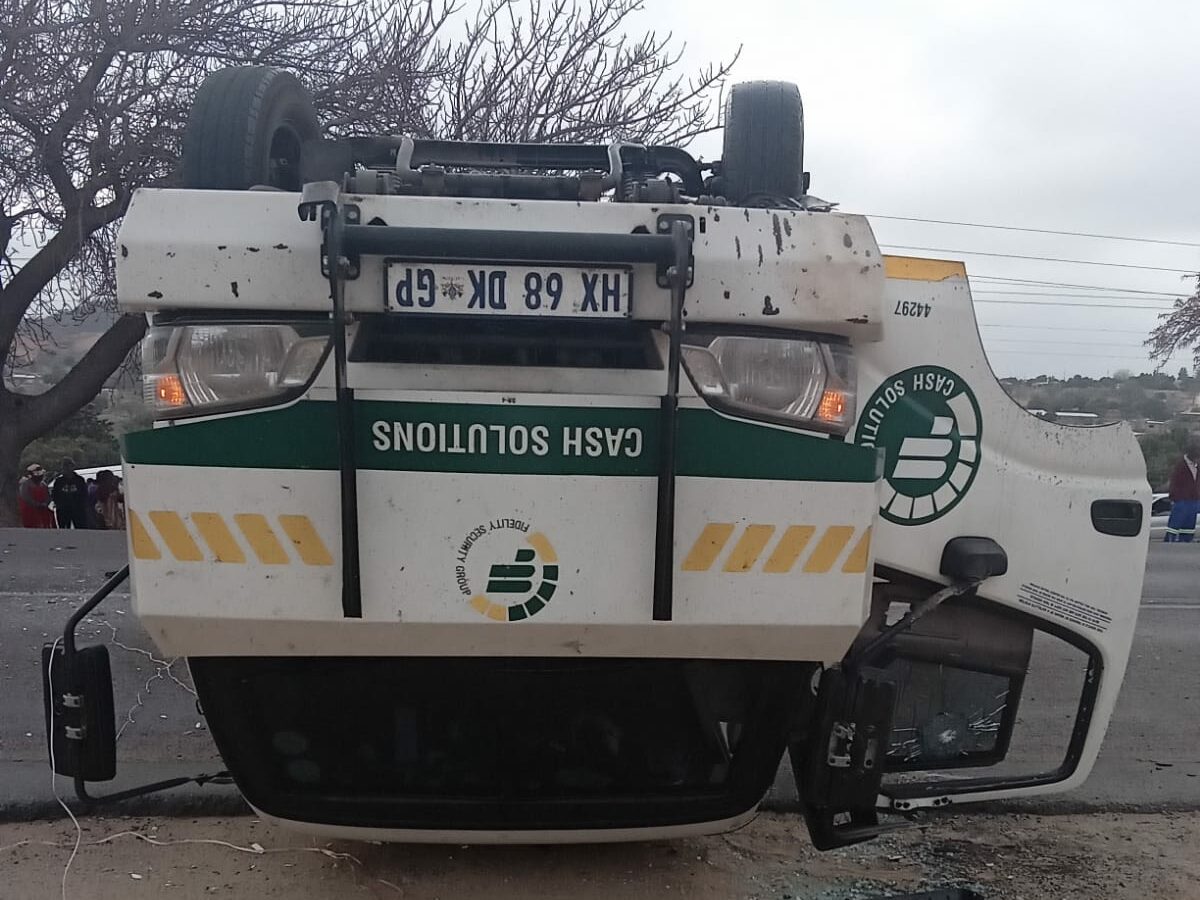 Cash in transit robbery in Dwarsloop | Lowvelder