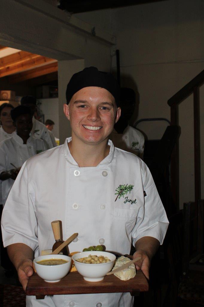 Pro Gratia-leerders sterkte vir die toekoms tydens afskeid gewens ...