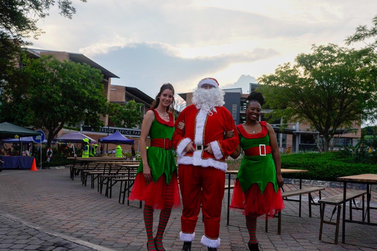 Riverside CID brings Christmas to the streets with night market | Lowvelder