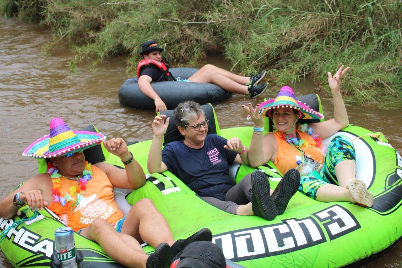 IN FOTO'S: Sabie Tube Race 2023 - wát 'n fees! | Lowvelder