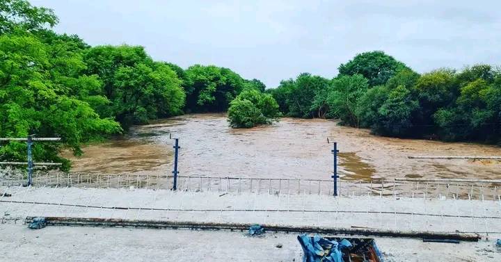 Steelpoort River overflowing in Burgersfort | Lowvelder