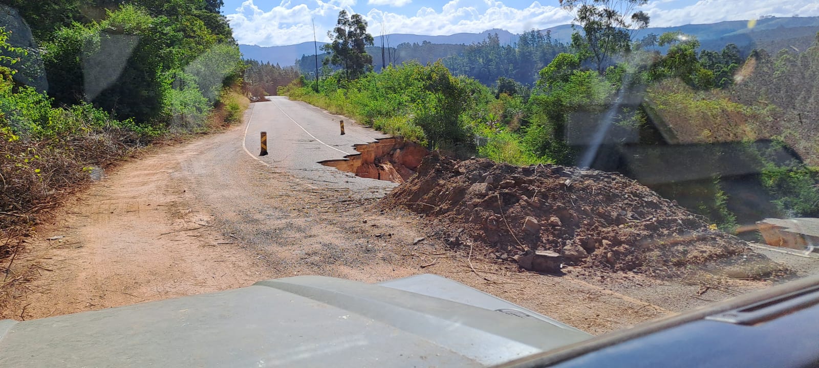 Warnings of closed road between Sabie and Hazyview go unheeded | Lowvelder