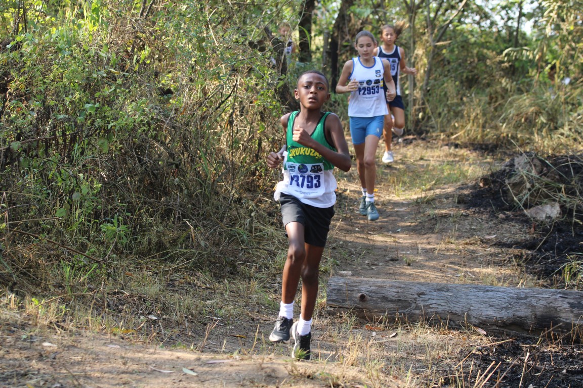 Ehlanzeni's best cross-country athletes show their speed at Primkop Dam ...