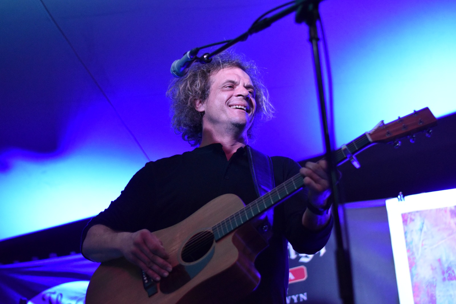 Jan Blohm wows audience at The Pub for two nights | Lowvelder