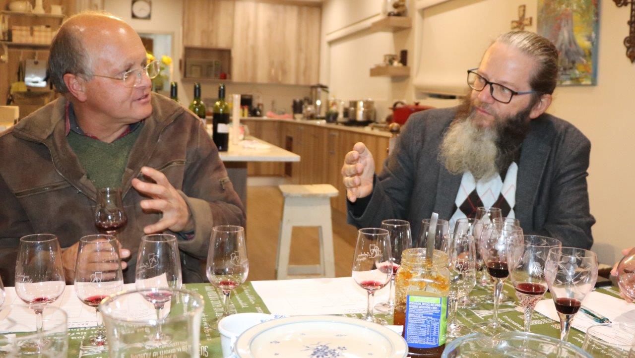 Lydenburg Wyngilde bepaal sy beste wyn vir versnitkompetisie | Lowvelder