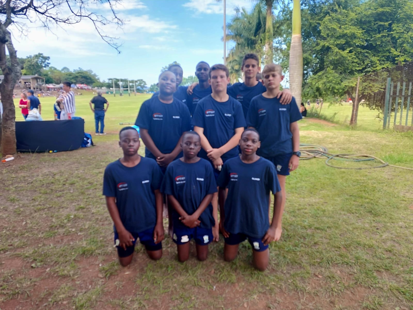 Laerskool Numbi se sewes neem aan rugbytoernooi deel | Lowvelder