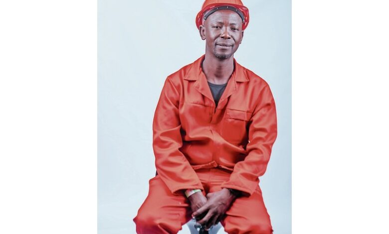 Motion of no confidence in mayor - EFF appeals special council ...