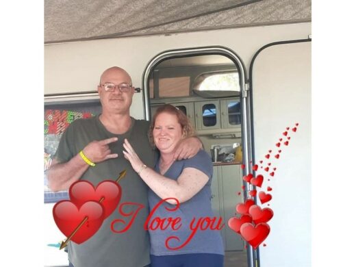 Video: Foto’s van verloofde wat weens kanker sterf, op gesteelde ...