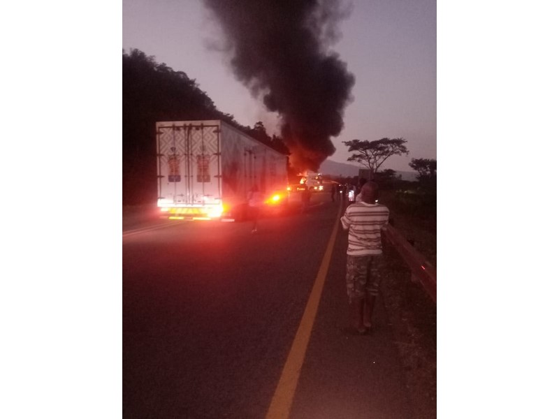 Vermy N4 waar trokke brand | Middelburg Observer