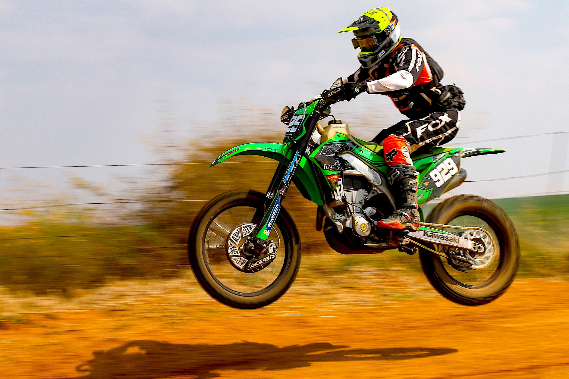 Green is the winning colour at Rysmierbult Cross Country race | Network ...