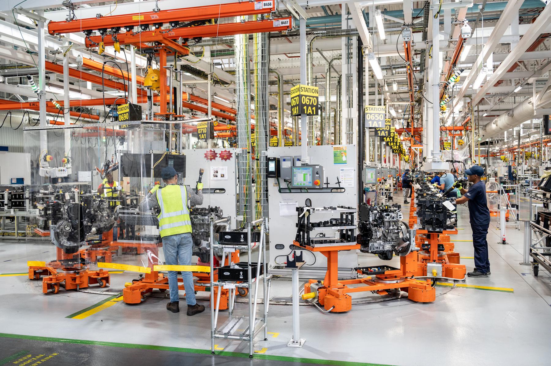 Ford upgrades Struandale Engine Plant to produce new V6 engines ...