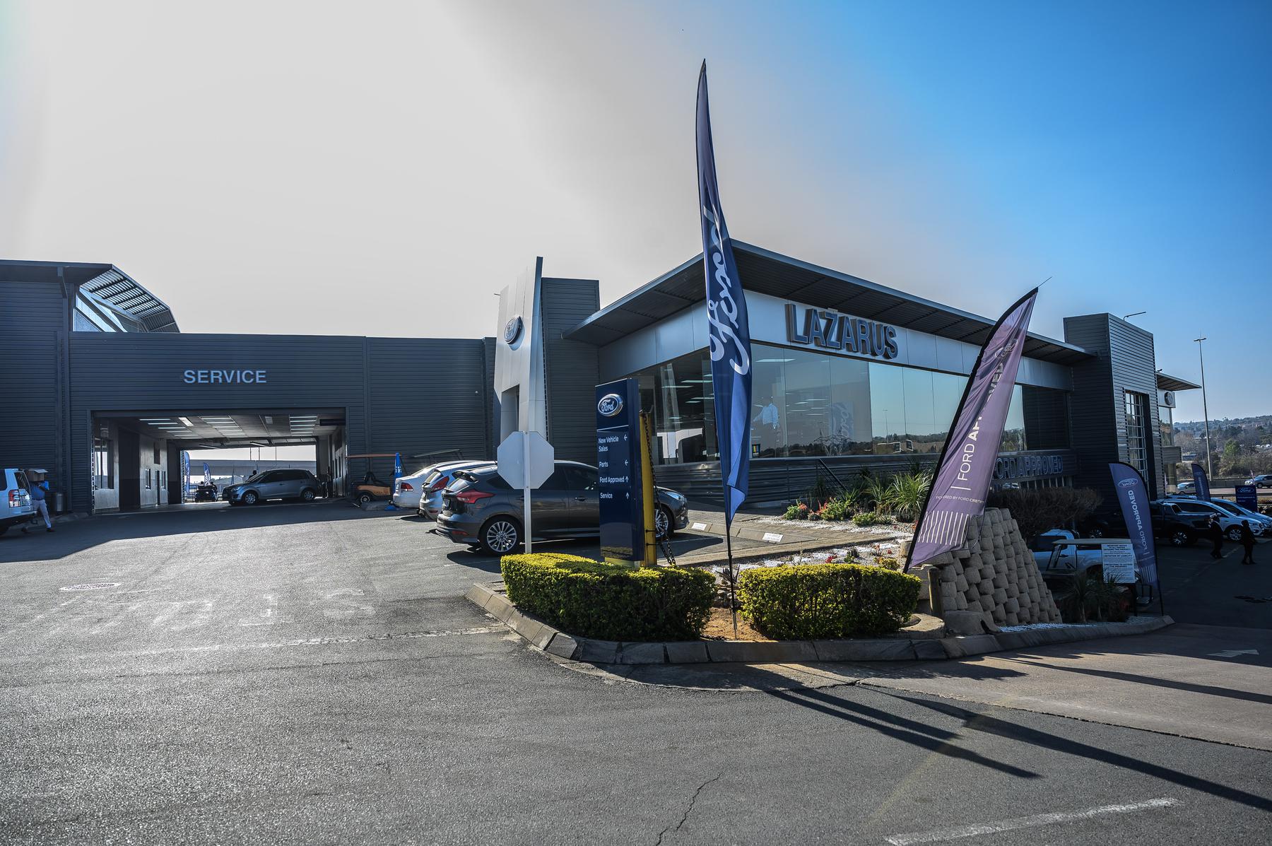 Family achieves 65 years as a Ford franchisee | Network News