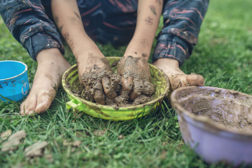How does mud play benefit children? | Network News