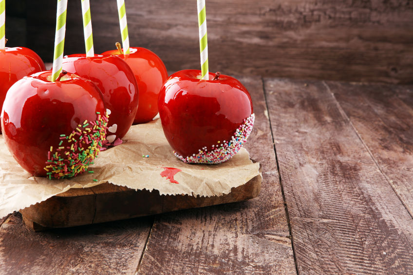 Toffee apple making fun! | Network News