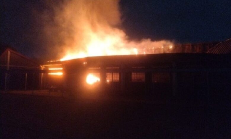 Watch: Durban Phoenix Secondary School goes up in flames - LNN ...