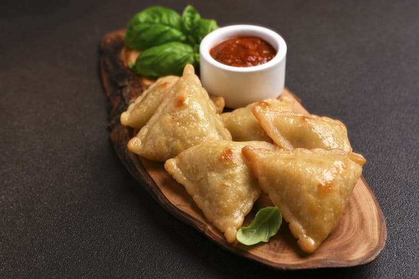 Celebrate World Samosa Day with perfectly spiced potato samosas ...